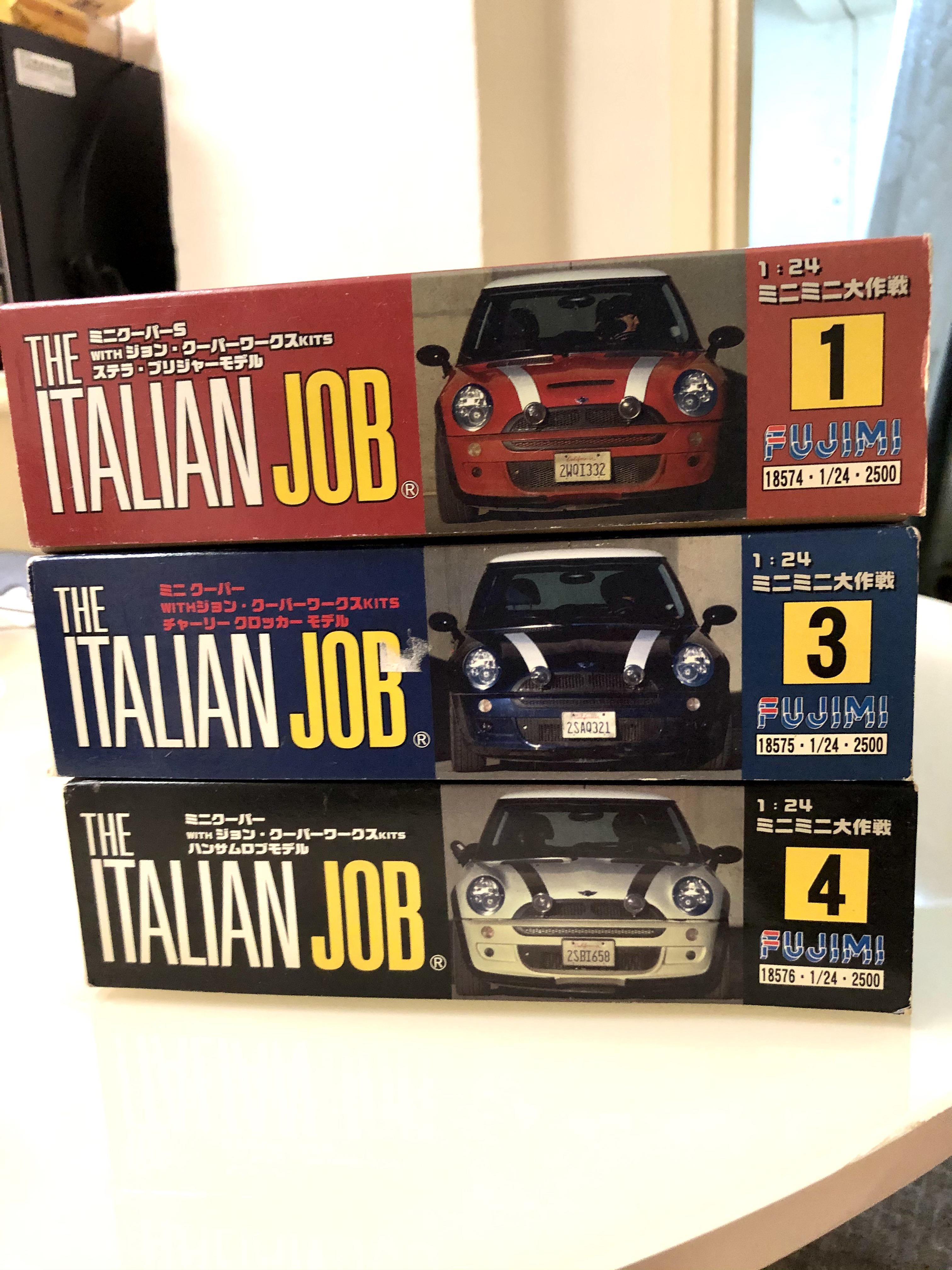 1/24 The Italian Job 特別版 Mini Cooper 一套, 興趣及遊戲, 收藏品及紀念品, 明星周邊 - Carousell