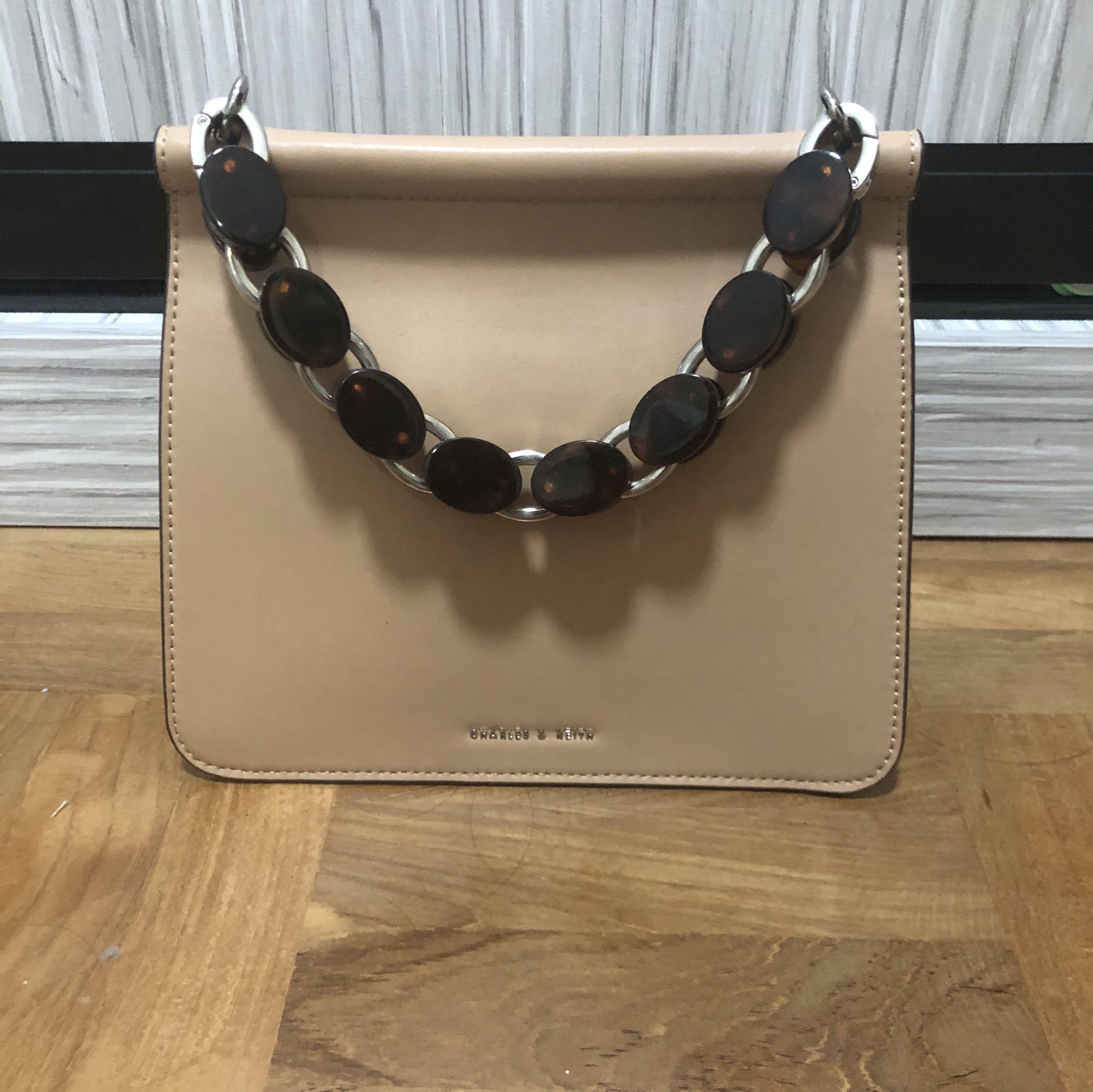 Charles&Keith Acrylic Tortoise Shell Handle Bag, Women's Fashion, Bags ...