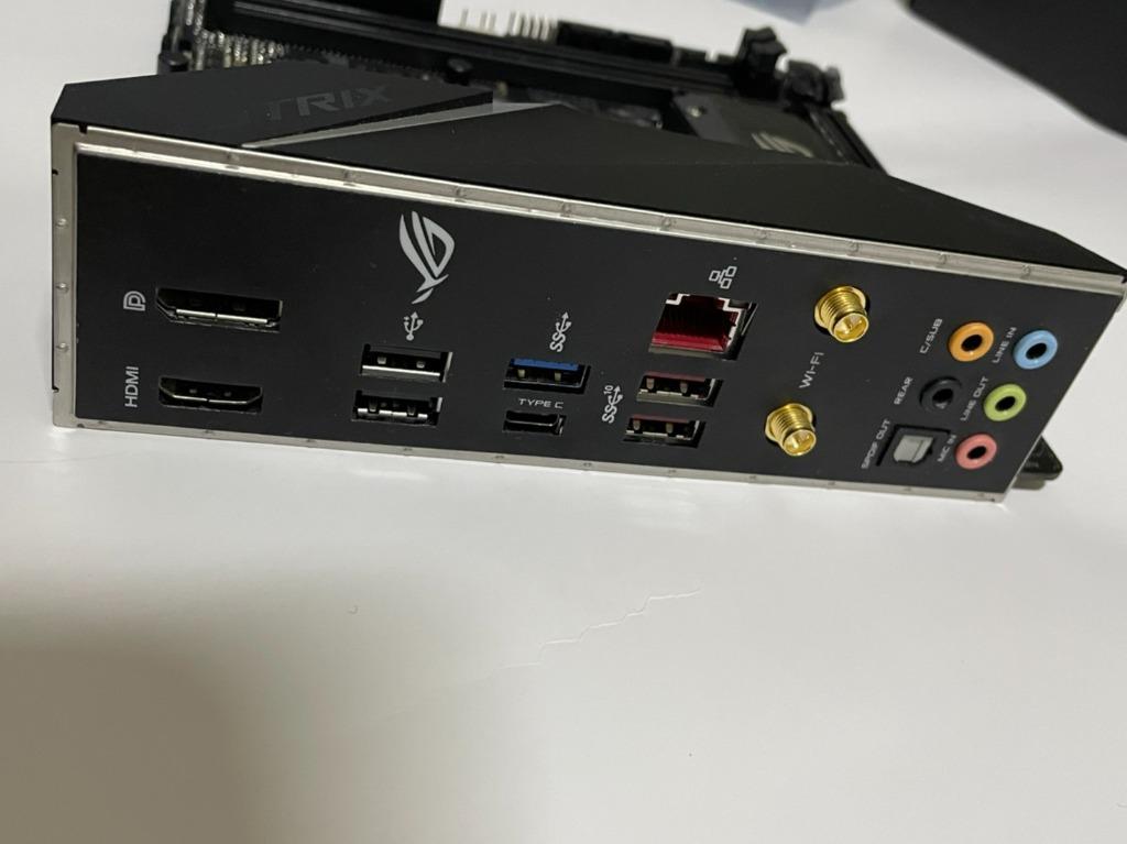 ASUS ROG STRIX B360I 主機板, 電腦及科技產品, 電腦周邊產品, 電腦周邊產品在旋轉拍賣