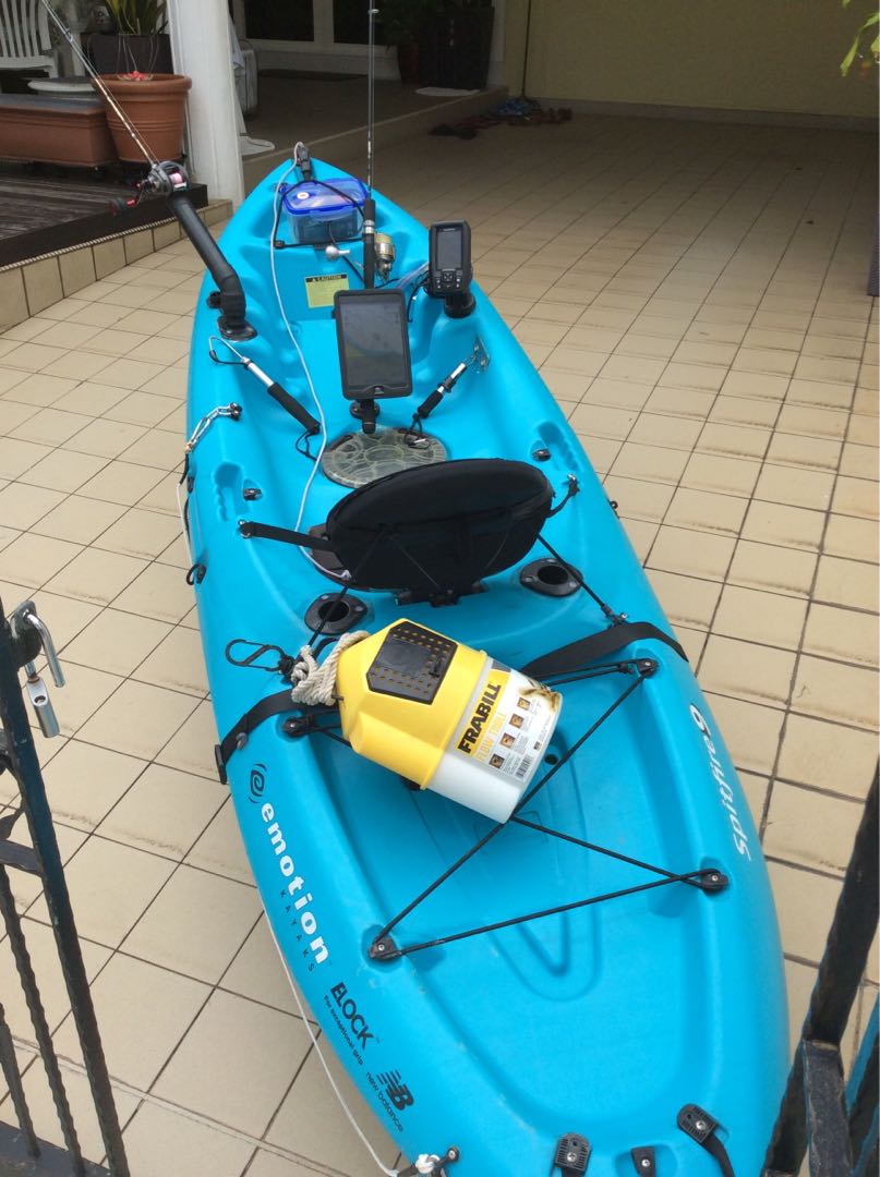Emotion Spitfire Kayak 9ft, Sports Equipment, Fishing on Carousell