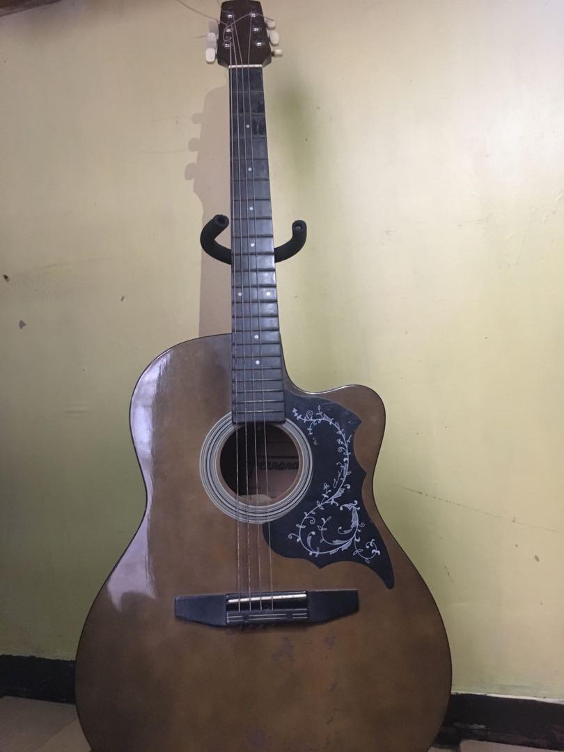 Fernando Acoustic Guitar CAG-200C AW, Hobbies & Toys, Music & Media ...