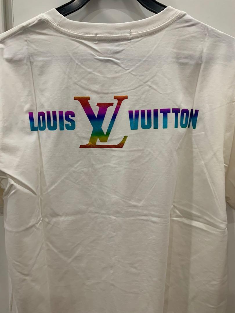 LV rainbow reflective front & back wordings Tee (white), Men's Fashion ...