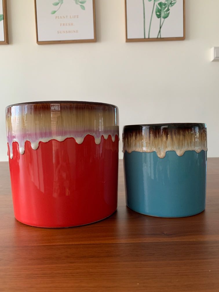 Plant pot dripping design big and small, Furniture & Home Living ...