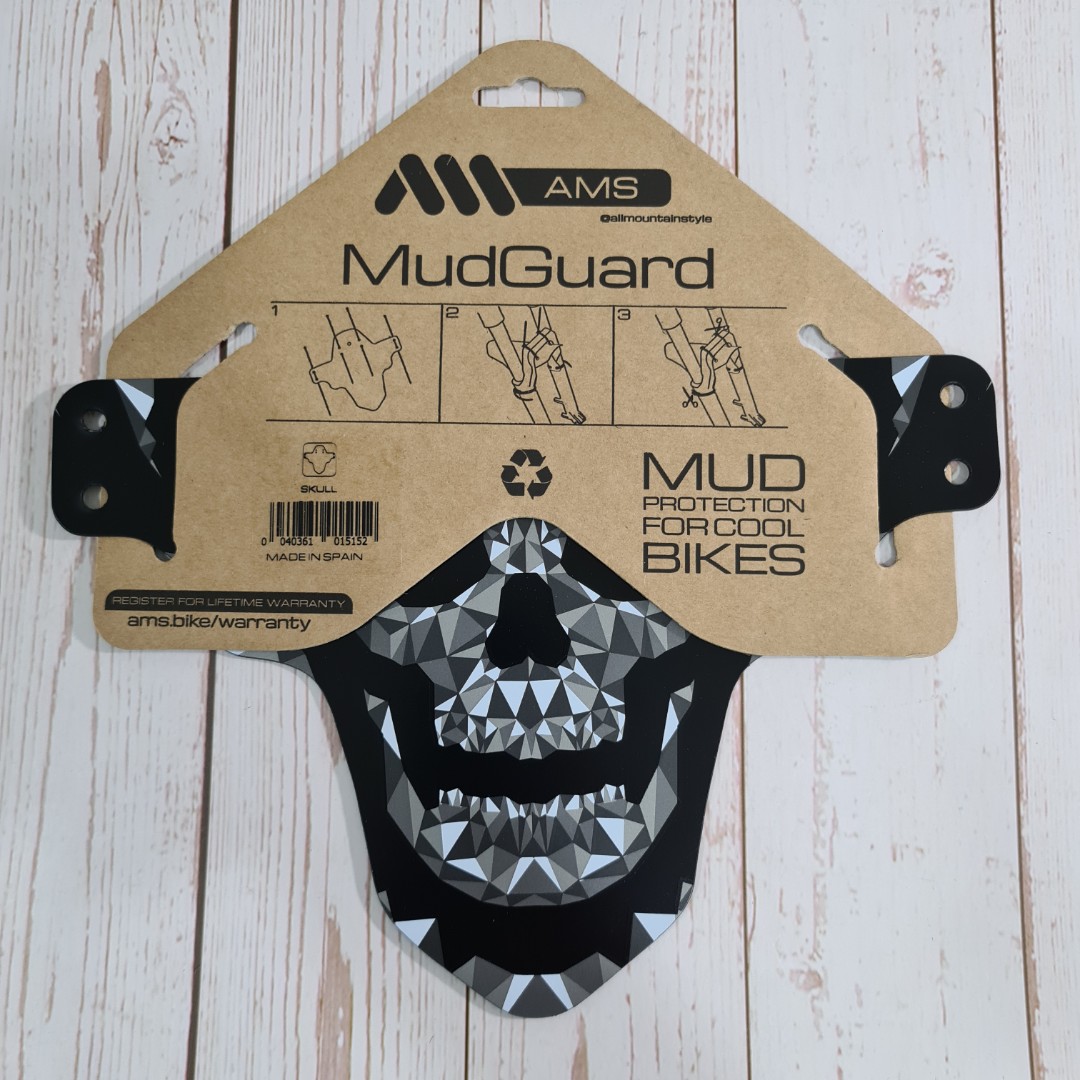 AMS Mud Guard Skull, Sports Equipment, Bicycles & Parts, Bicycles on ...