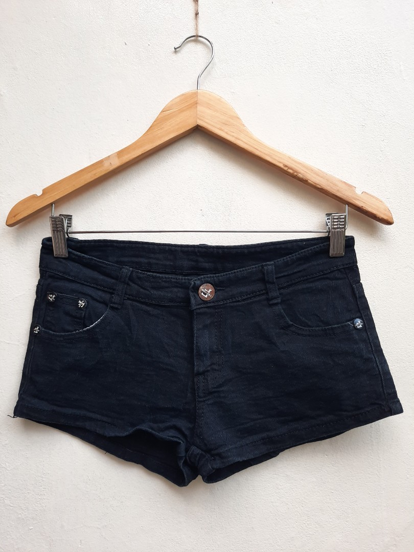 BLACK MAONG SHORT, Women's Fashion, Bottoms, Shorts on Carousell
