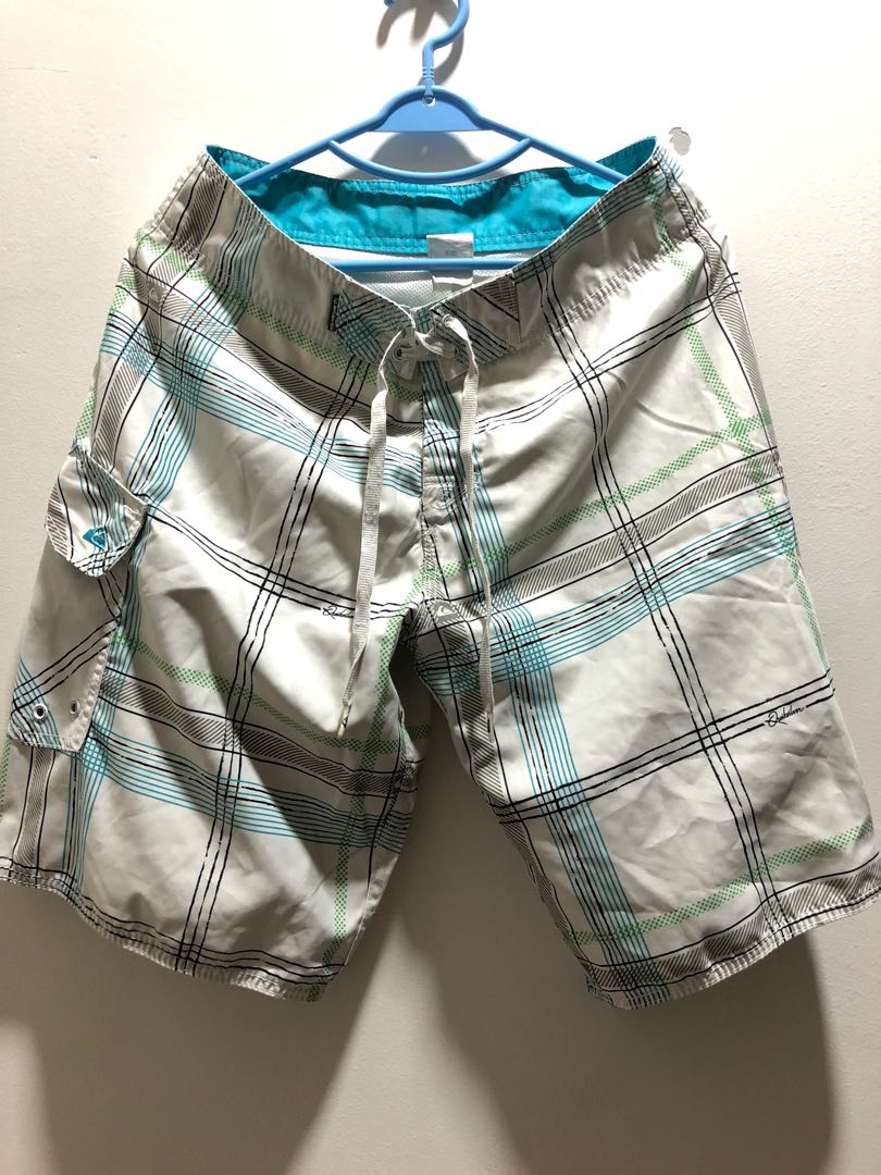 Boardshorts Quicksilver, Men's Fashion, Bottoms, Shorts on Carousell