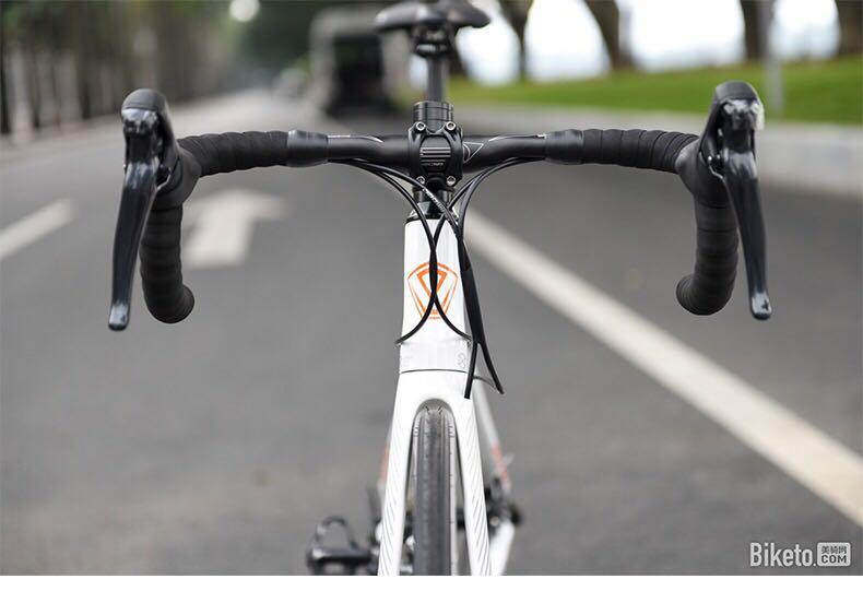 Java siluro 3 Aero Roadbike Shimano Sora version , Sports Equipment ...