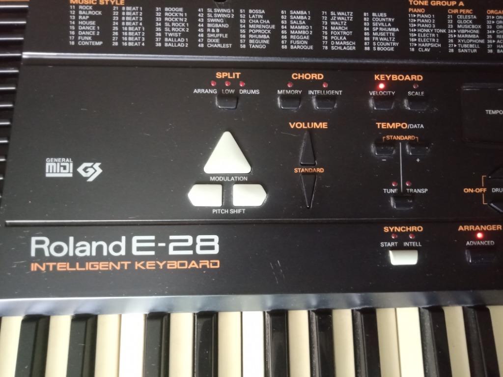 Roland E28 Intelligent Keyboard (ITALY), Hobbies & Toys, Music & Media ...
