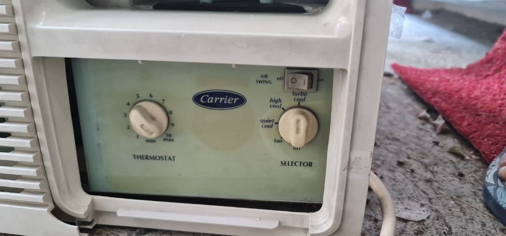 carrier window type aircon 2hp, TV & Home Appliances, Air Conditioning ...