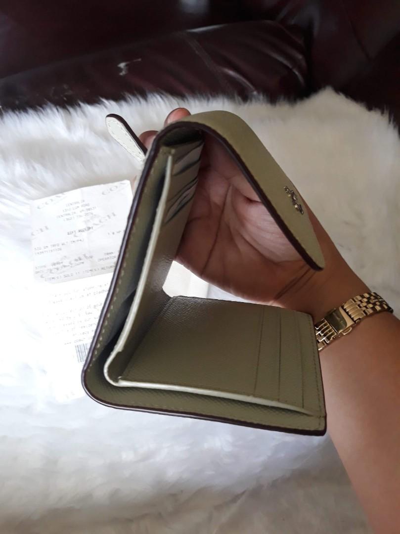 Coach wallet trifold, Women's Fashion, Bags & Wallets, Wallets & Card ...