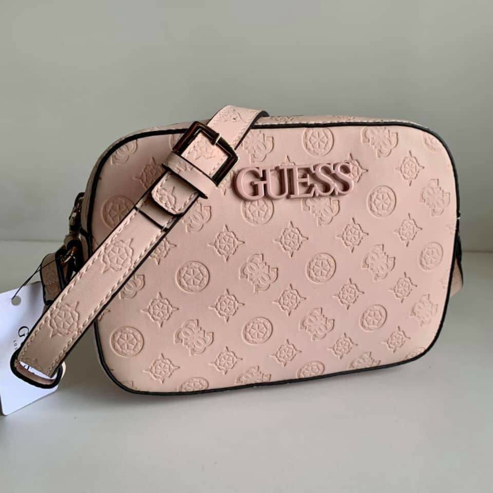 guess camera bag for only 1,500 pesos, Women's Fashion, Bags & Wallets ...