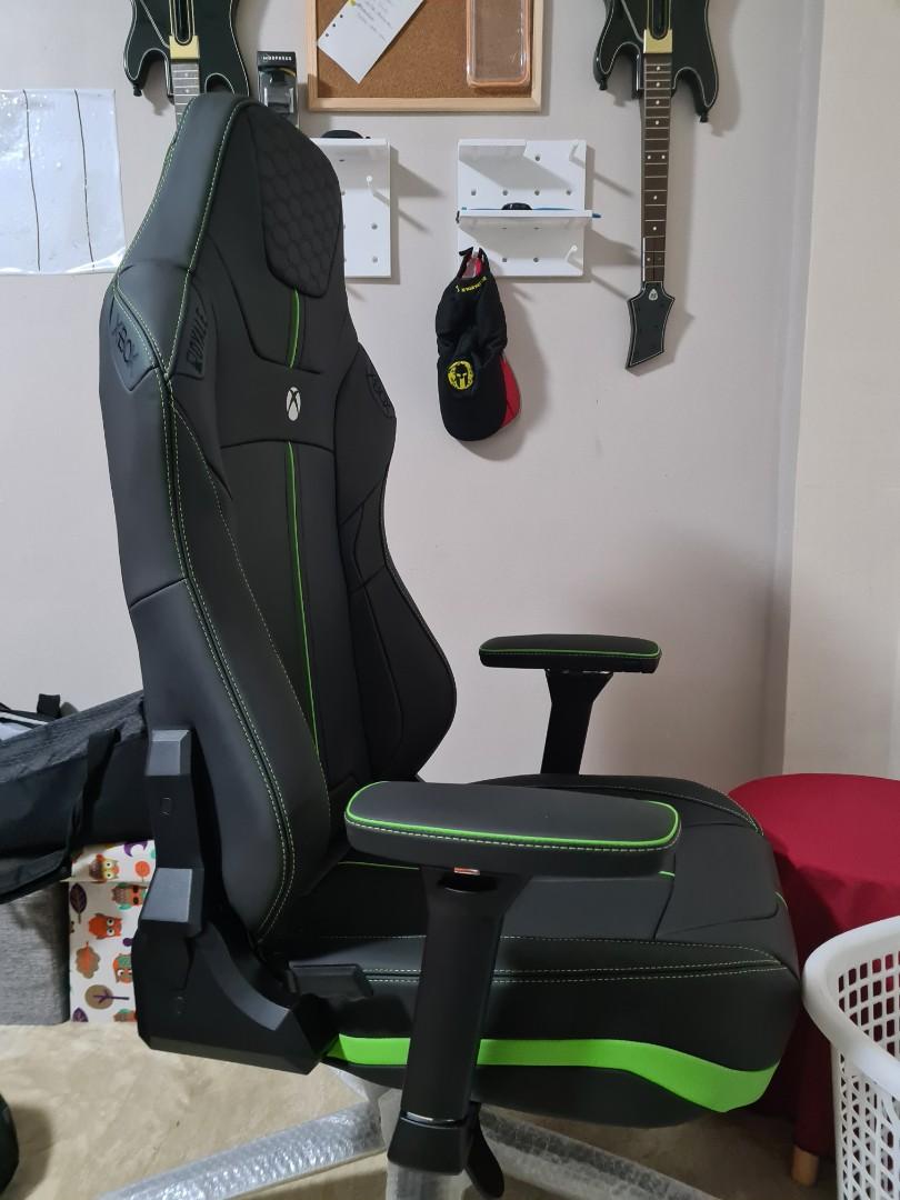 Limited Edition Royal Ergonomics Xbox Series X Gaming Chair, Furniture ...
