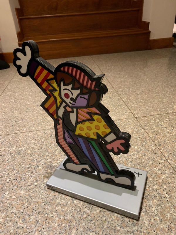 Romero Britto “dancing boy”, Design & Craft, Art & Prints on Carousell