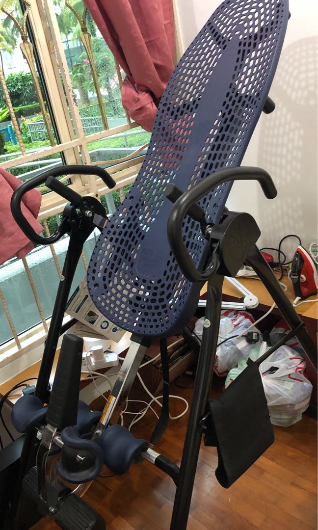Aibi inversion table - Chiro treatment, Sports Equipment, Exercise ...