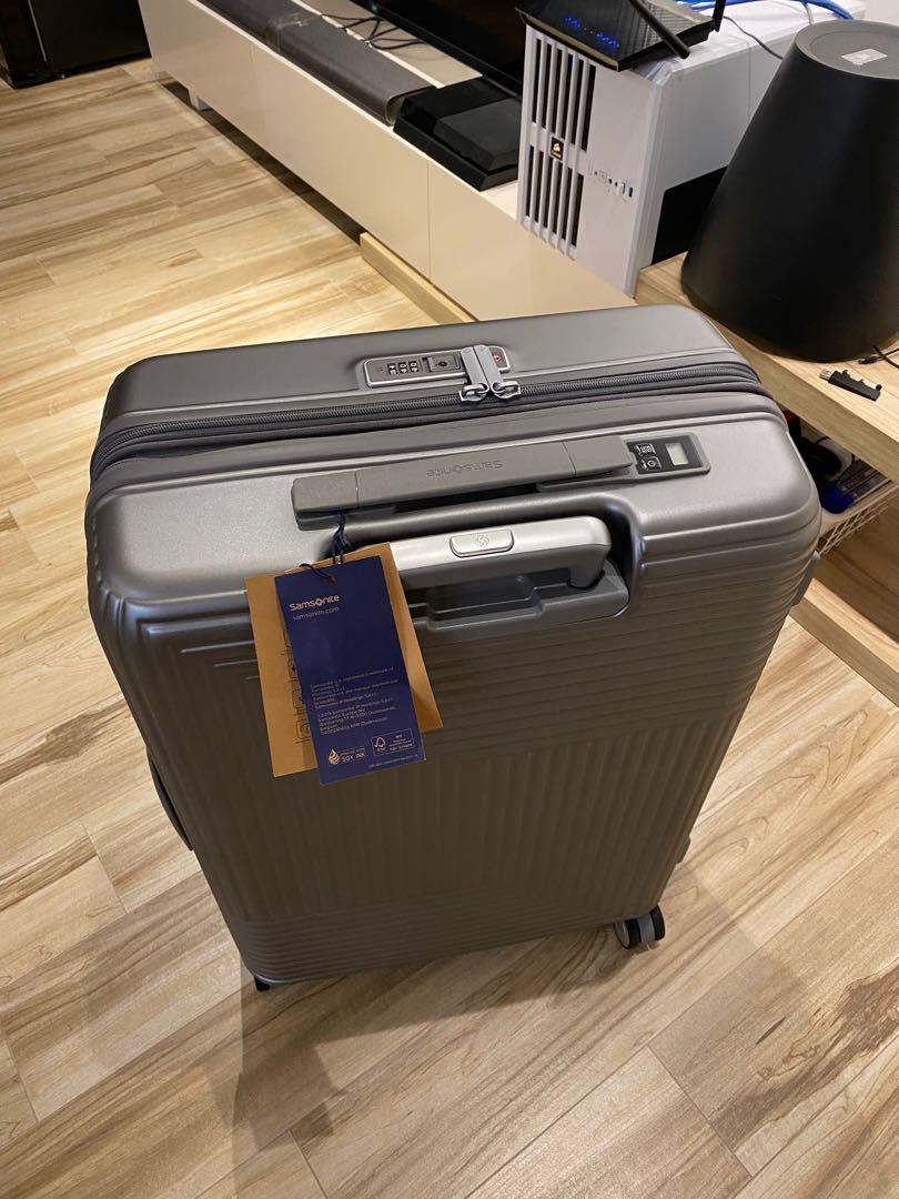 BNIB SAMSONITE LUGGAGE APINEX PRESTIGE WITH DIGITAL SCALE, Hobbies ...