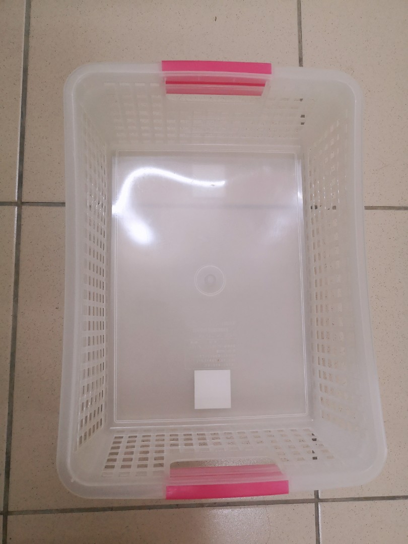 Daiso Tray, Home Appliances, Kitchenware on Carousell