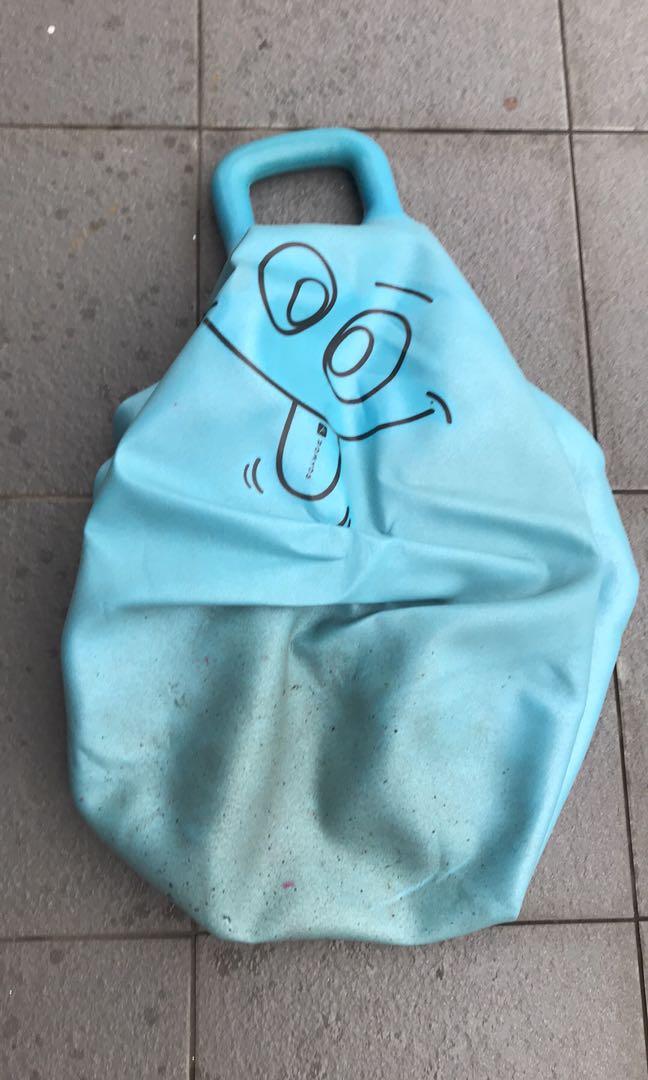 Decathlon space hall/ bouncing ball, Babies & Kids, Baby Nursery & Kids ...