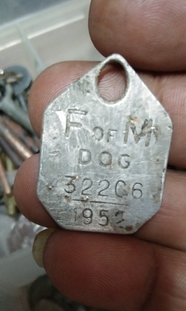 Lesen anjing perang askar british, Hobbies & Toys, Collectibles ...