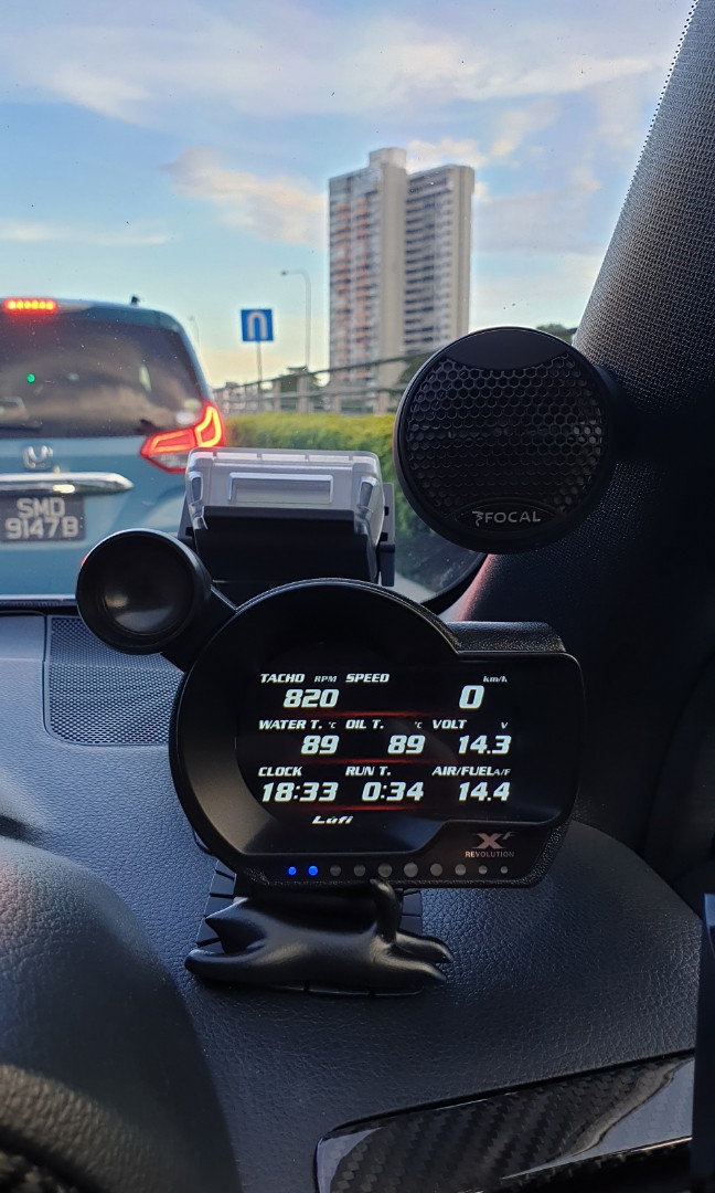 Lufi XF Revolution OBD2 Gauge with RPM Shift Light, Car Accessories ...