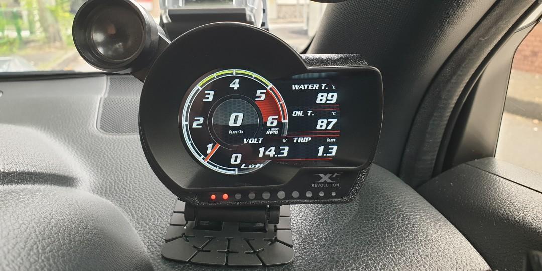 Lufi XF Revolution OBD2 Gauge with RPM Shift Light, Car Accessories ...