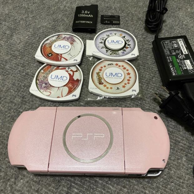 PSP 3000 Pink, Video Gaming, Video Game Consoles, PlayStation on Carousell