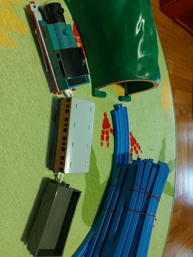 Thomas And Friends Tomy Plarail Train set with tunnel and tracks ...