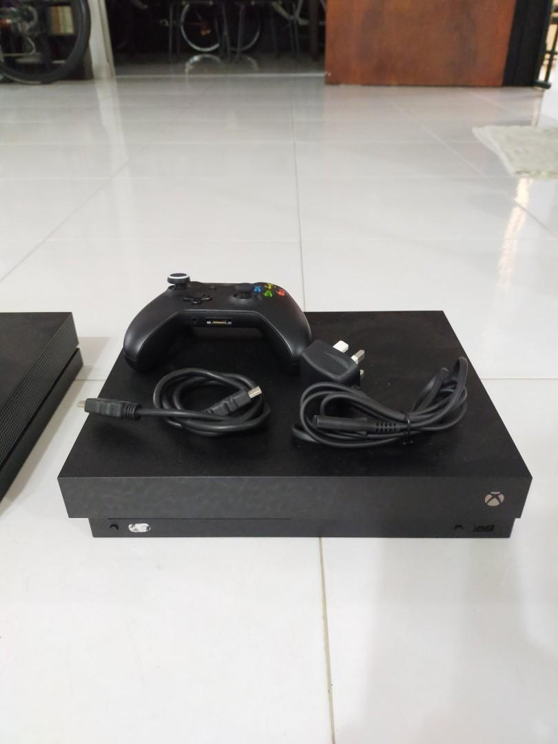 Xbox One X (1tb) Two full sets $299 each, Video Gaming, Video Game ...