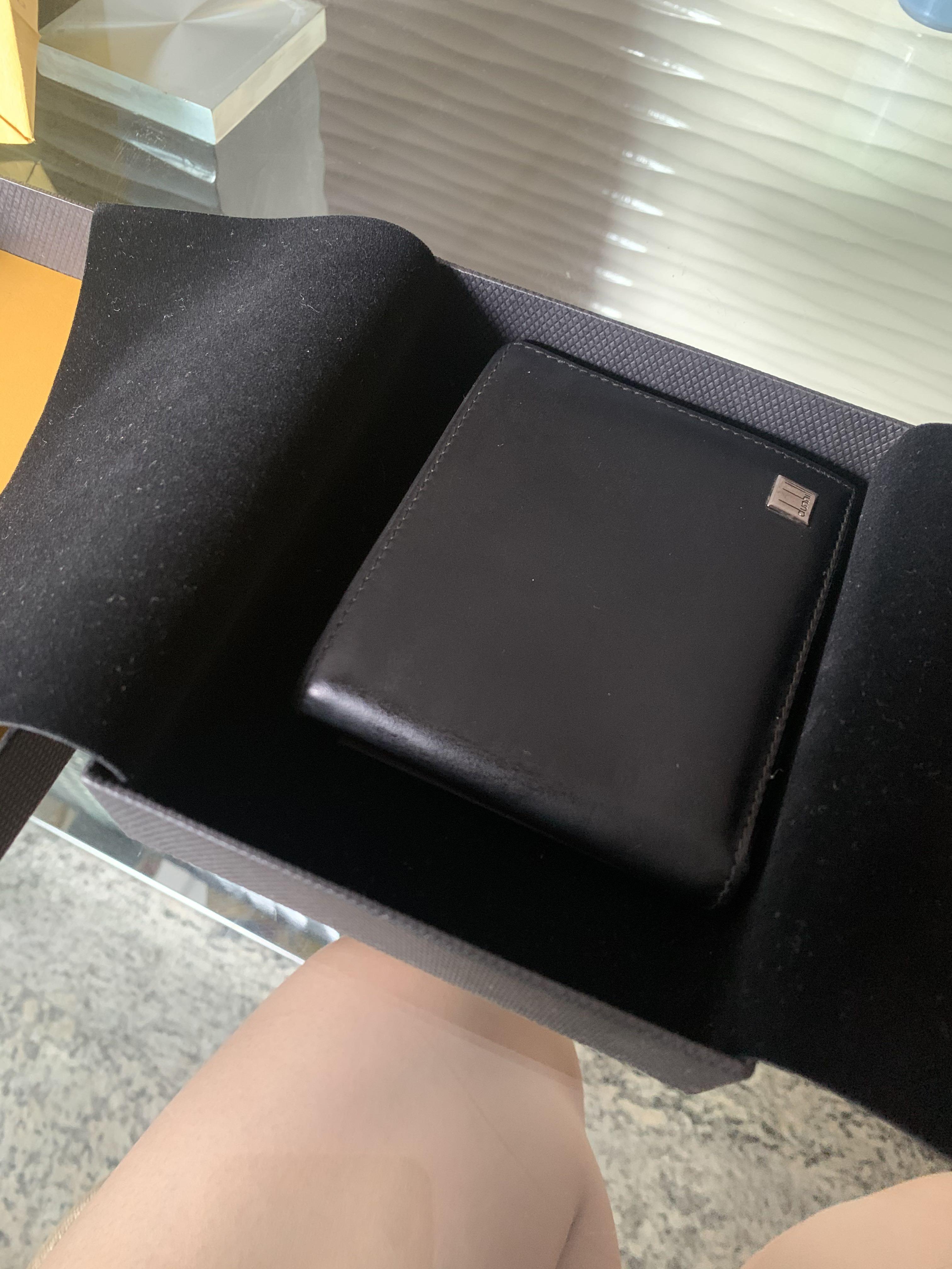 Alfred Dunhill Men Bi-Fold Wallet with Coin Pouch, Men's Fashion, Bags ...