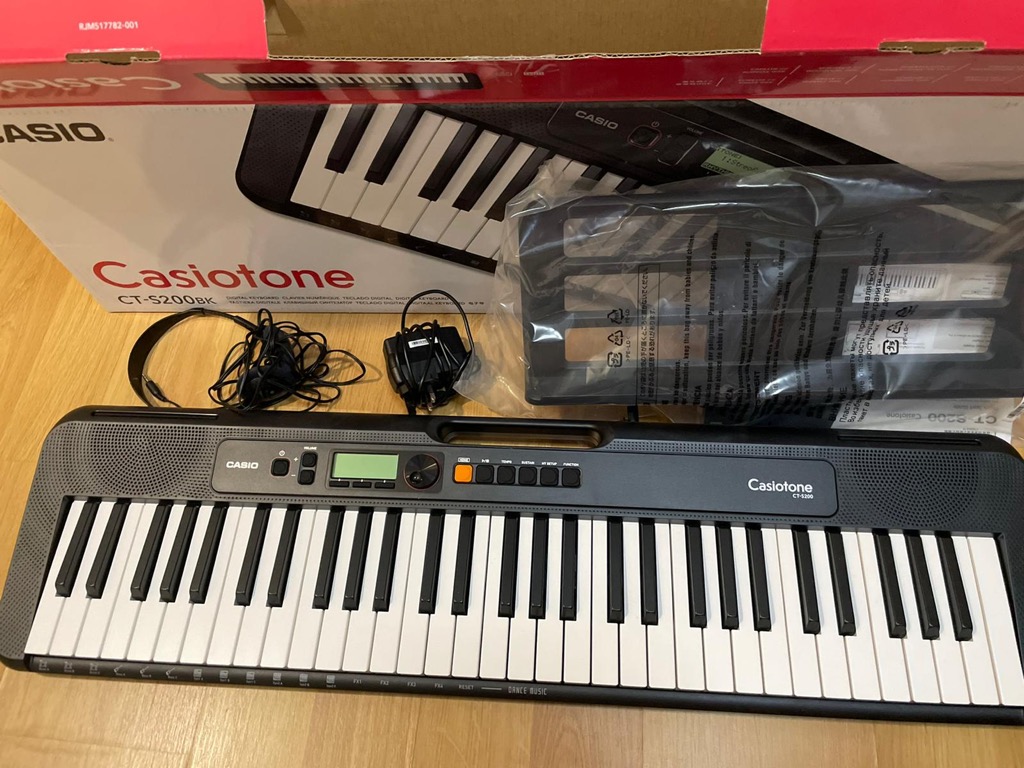 Casio CT-S200 Black Standard Keyboard Piano, Hobbies & Toys, Music ...