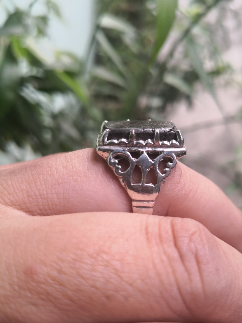 Cincin Besi Meteor @ Meteorite @ Tahi Bintang, Men's Fashion, Muslim ...