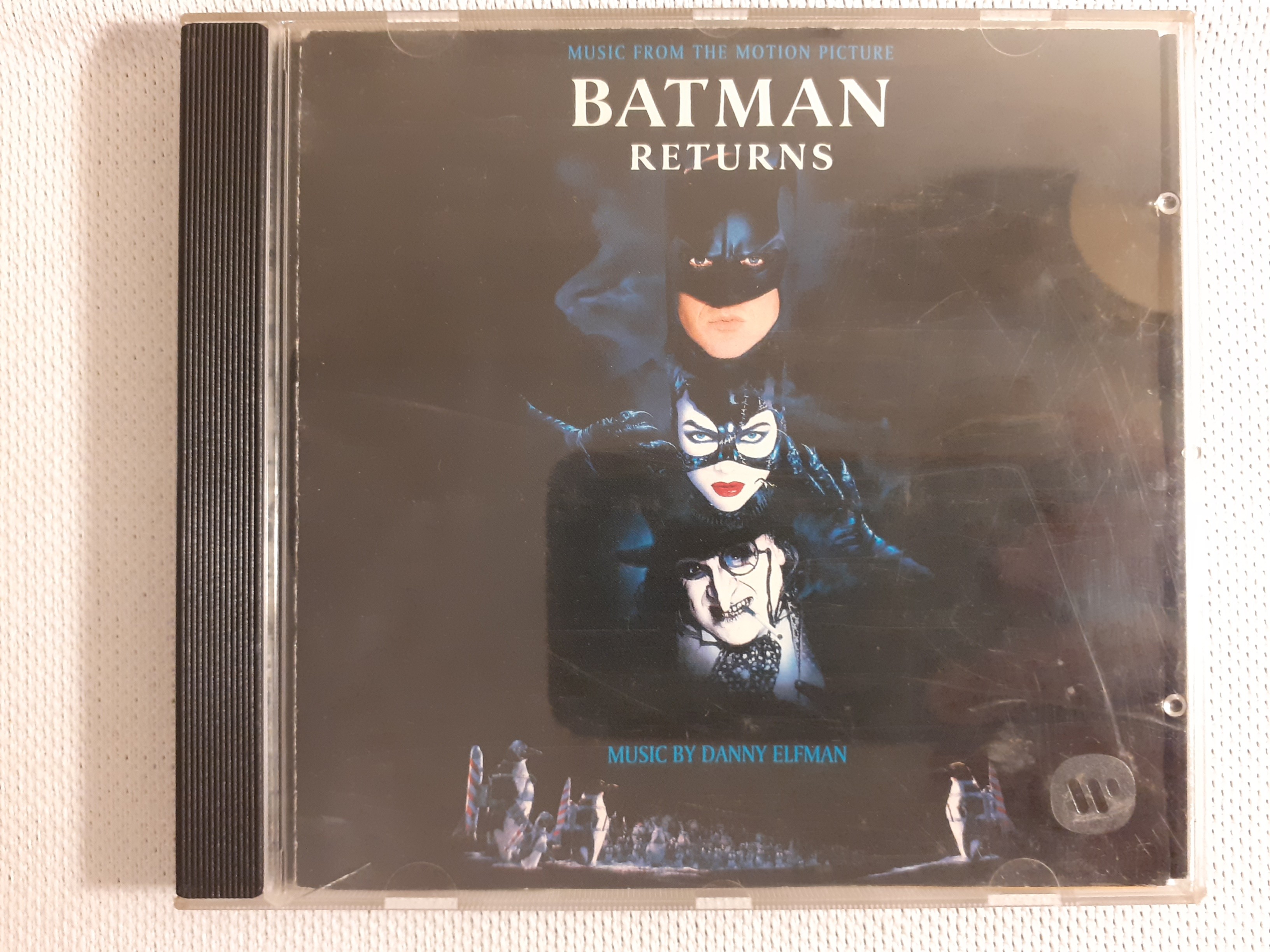 DC 1992 蝙蝠俠之再戰風雲 BATMAN RETURNS CD 電影原聲大碟, 興趣及遊戲, 音樂、樂器 & 配件, 音樂與媒體 ...