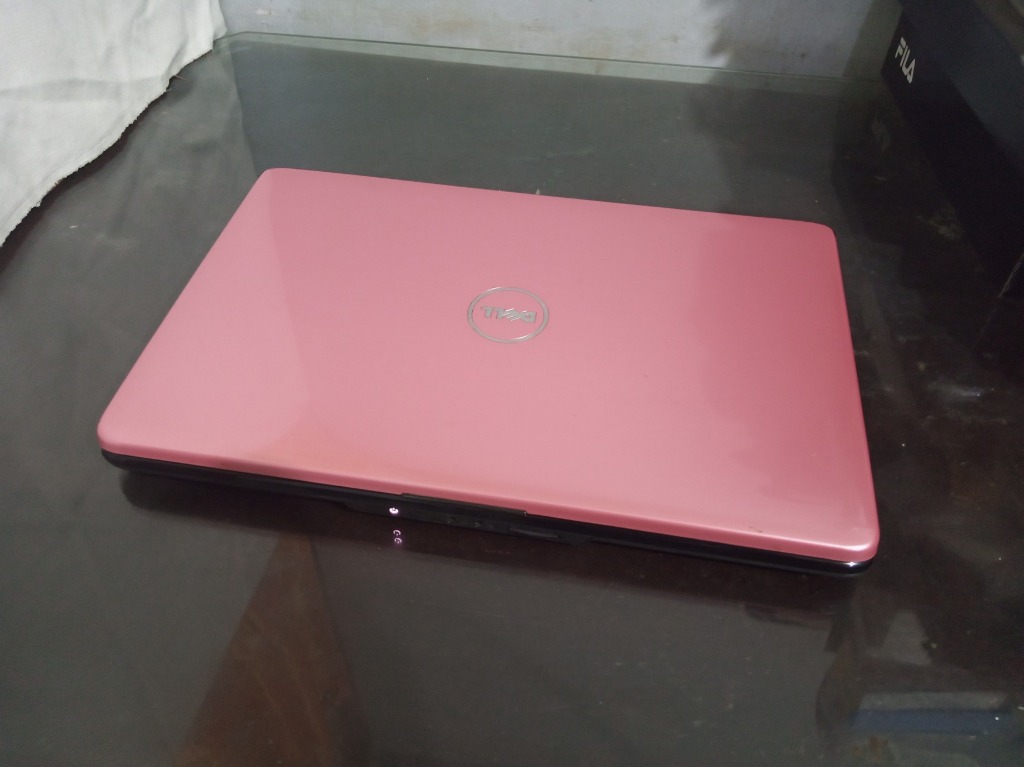 DELL PINK WINDOWS 10 GLOSSY LAPTOP, Computers & Tech, Laptops ...