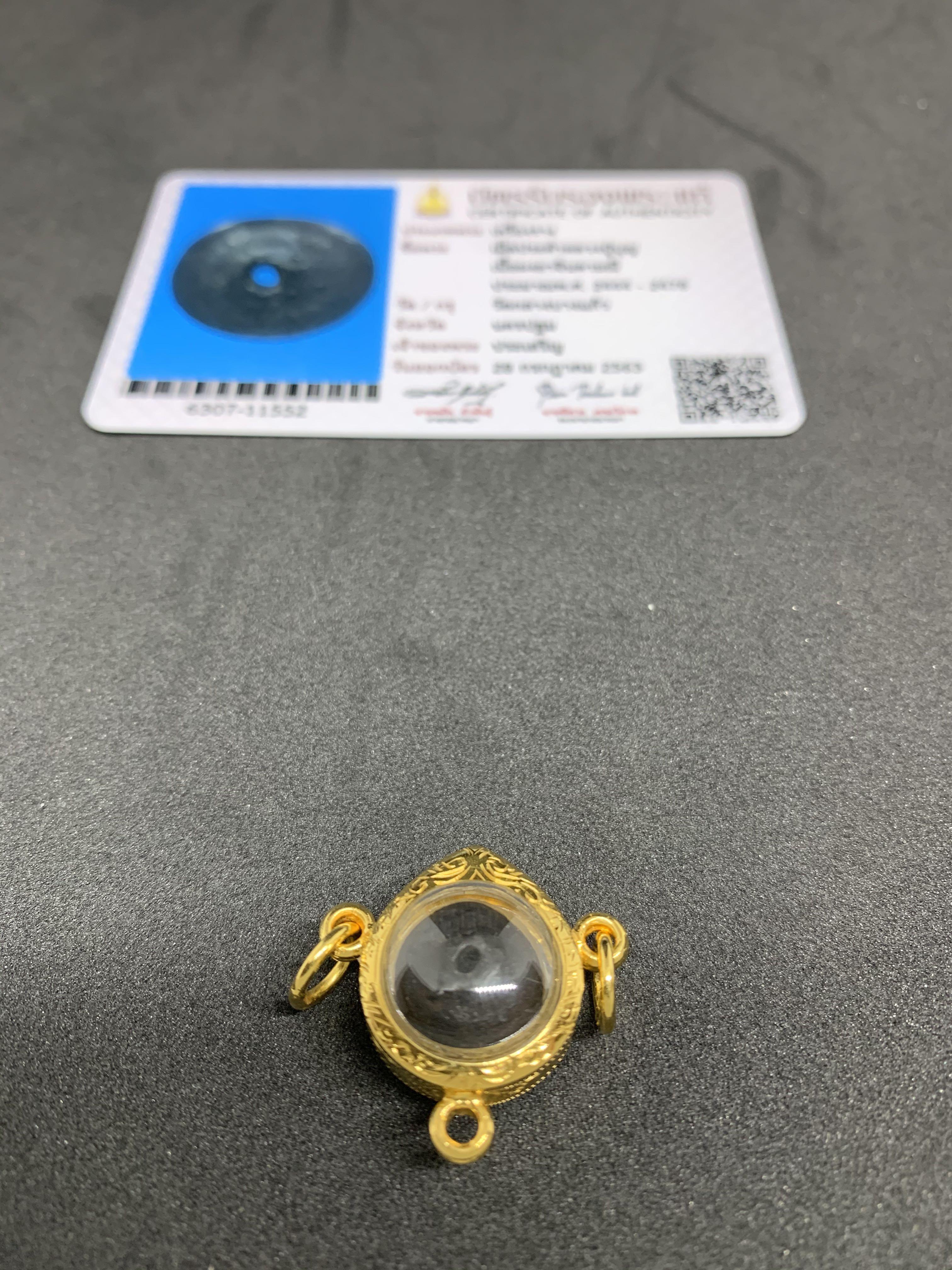 LP Boon Loop Om Jindamanee, Hobbies & Toys, Memorabilia & Collectibles ...