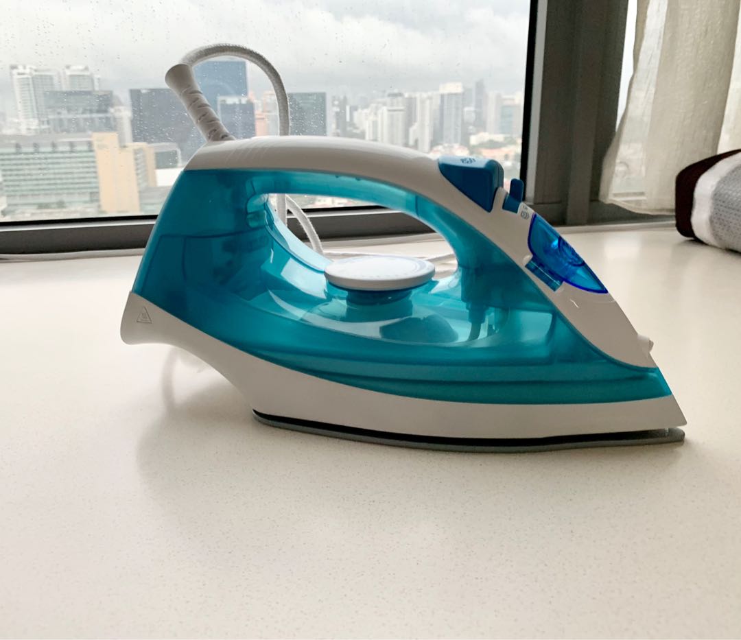 Philips Iron, Furniture & Home Living, Cleaning & Homecare Supplies ...