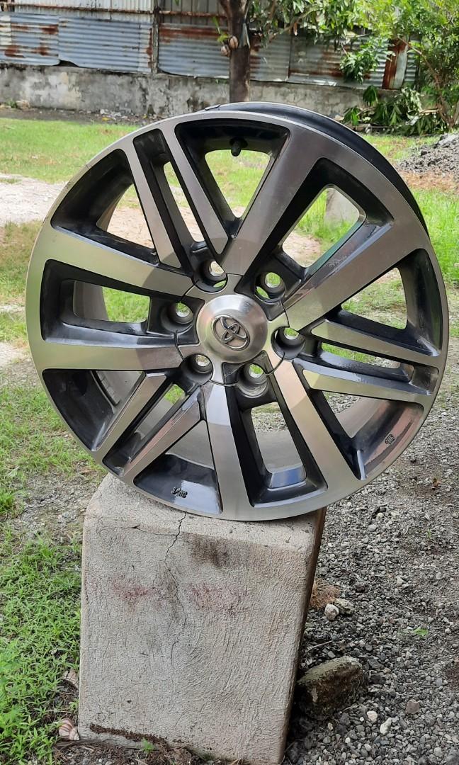 Set of Original Toyota Hilux Conquest Rims, Car Parts & Accessories ...