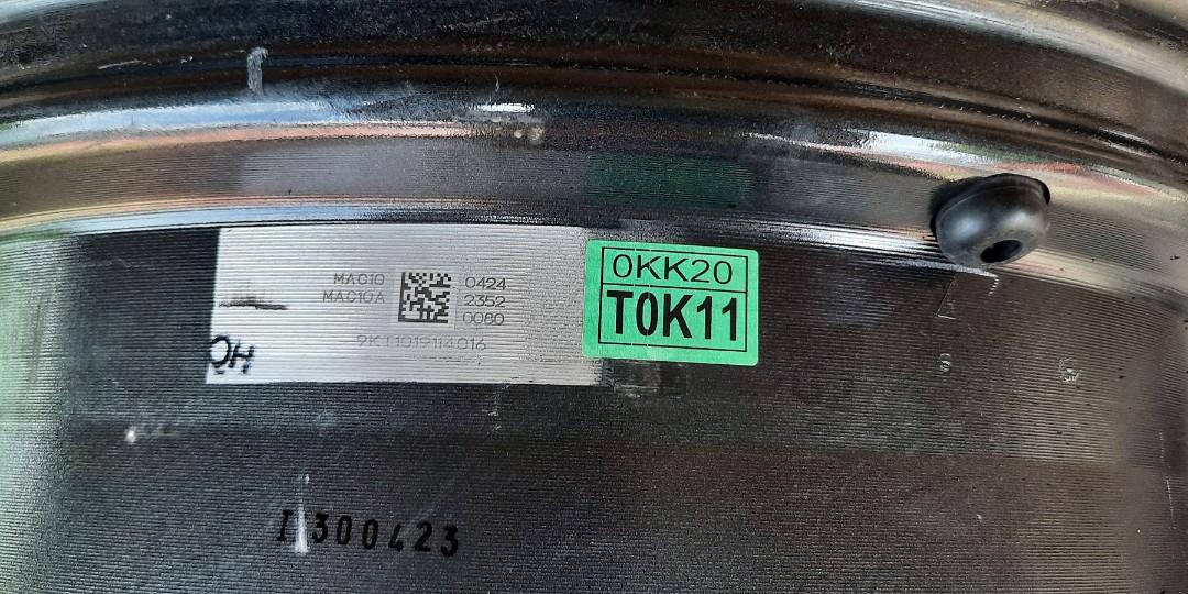 Set of Original Toyota Hilux Conquest Rims, Car Parts & Accessories ...