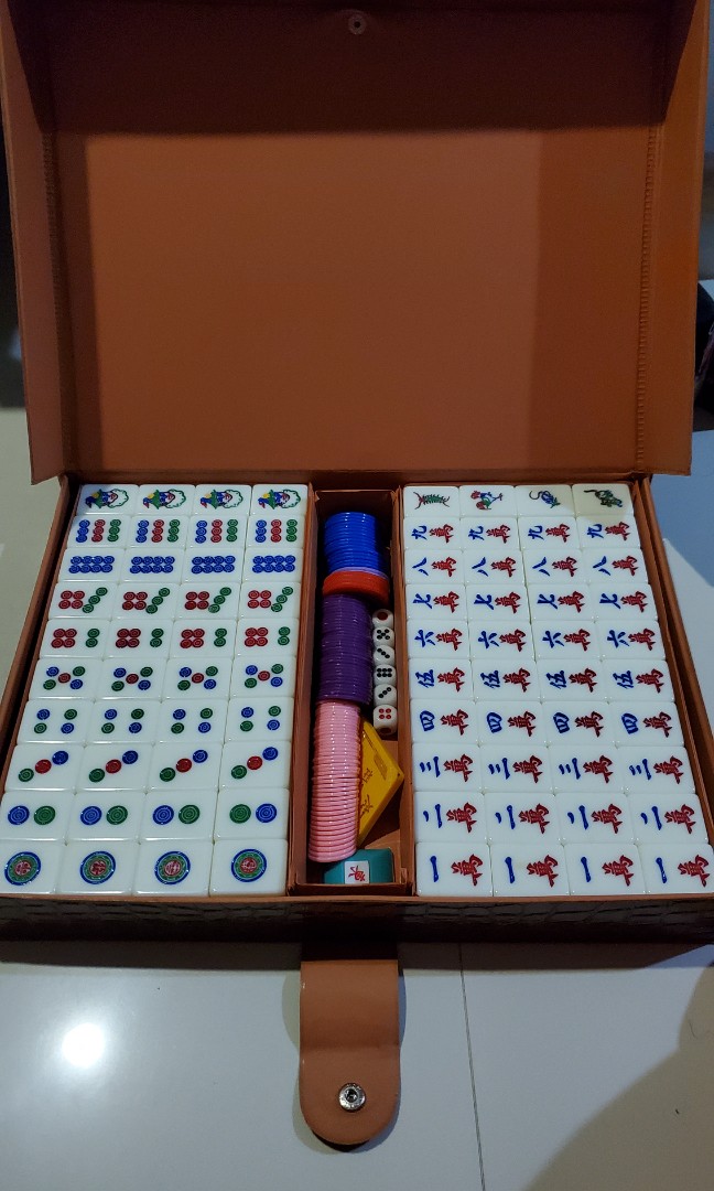 Traditional Mahjong Tiles Set, Hobbies & Toys, Toys & Games on Carousell