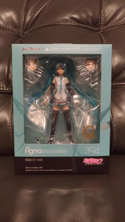 全新 日版 figma Vocaloid Hatsune Miku V4X 初音未來 V4X 初音, 興趣及遊戲, 玩具 & 遊戲類 - Carousell