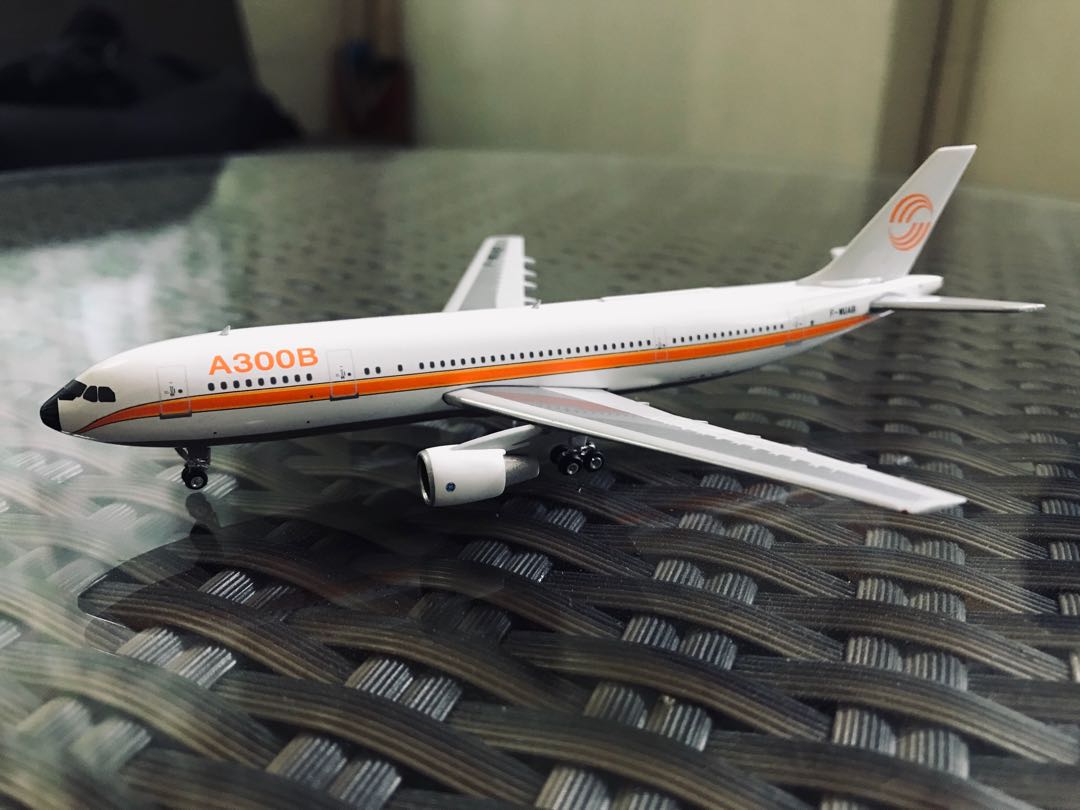 Airbus A300 Phoenix Models 1:400, Hobbies & Toys, Toys & Games on Carousell