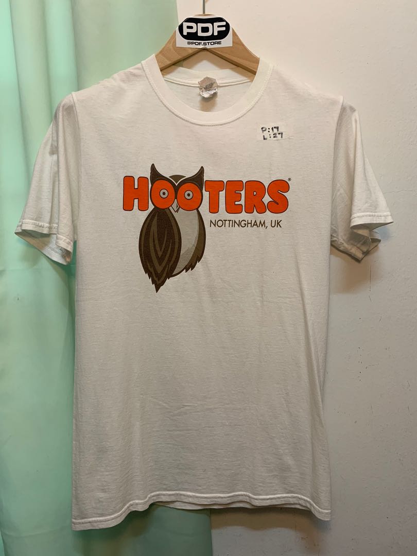 HOOTERS, Men's Fashion, Tops & Sets, Tshirts & Polo Shirts on Carousell