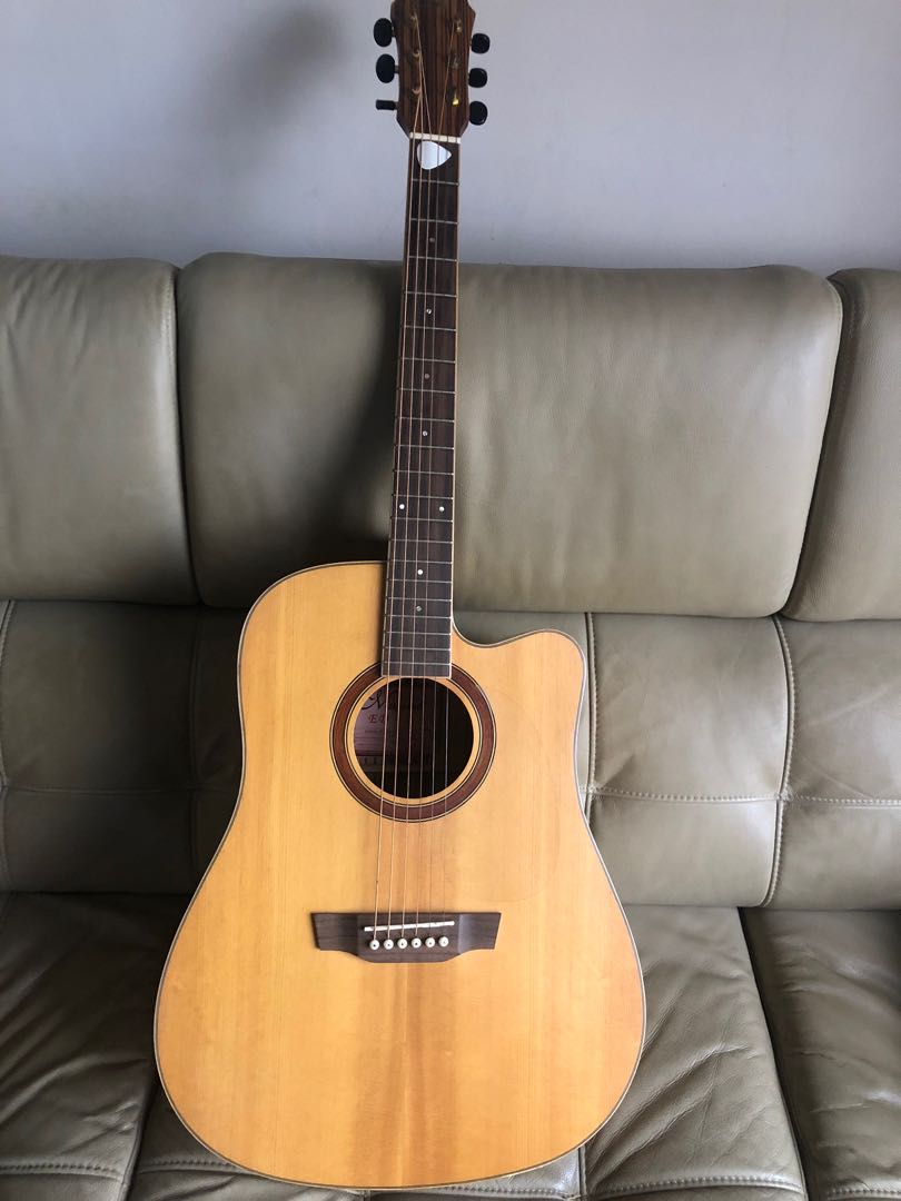 Maestro guitar., Hobbies & Toys, Music & Media, Musical Instruments on ...