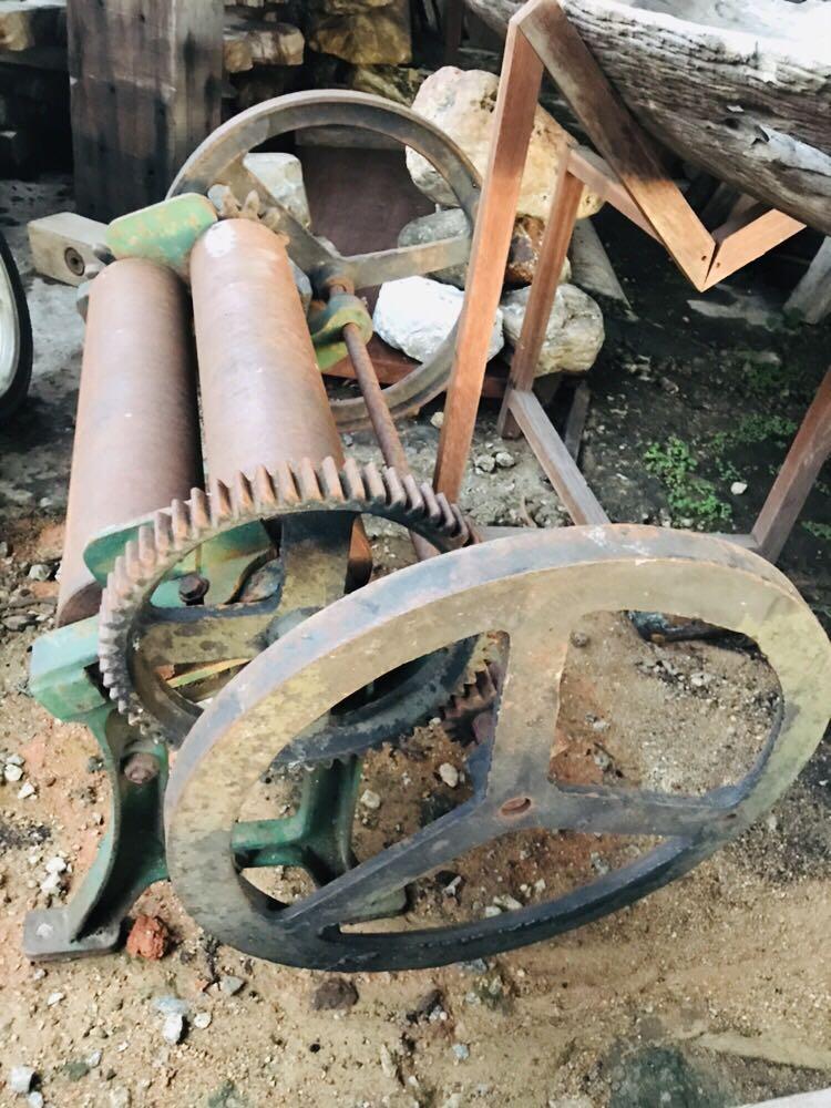 mesin getah antik, Furniture & Home Living, Home Decor, Vases ...