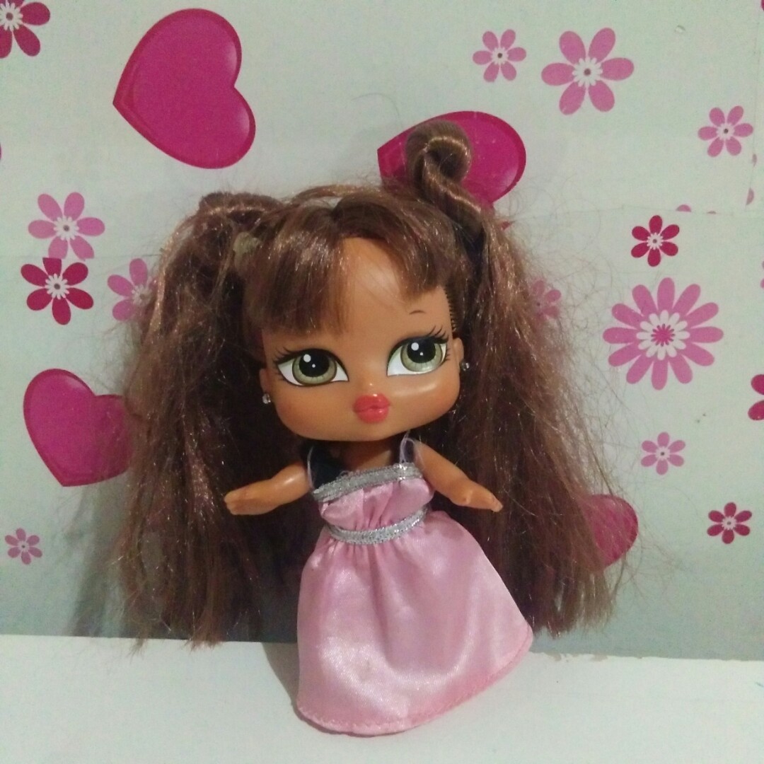 Original 2004 MGA Lil Bratz Doll, Hobbies & Toys, Toys & Games on Carousell