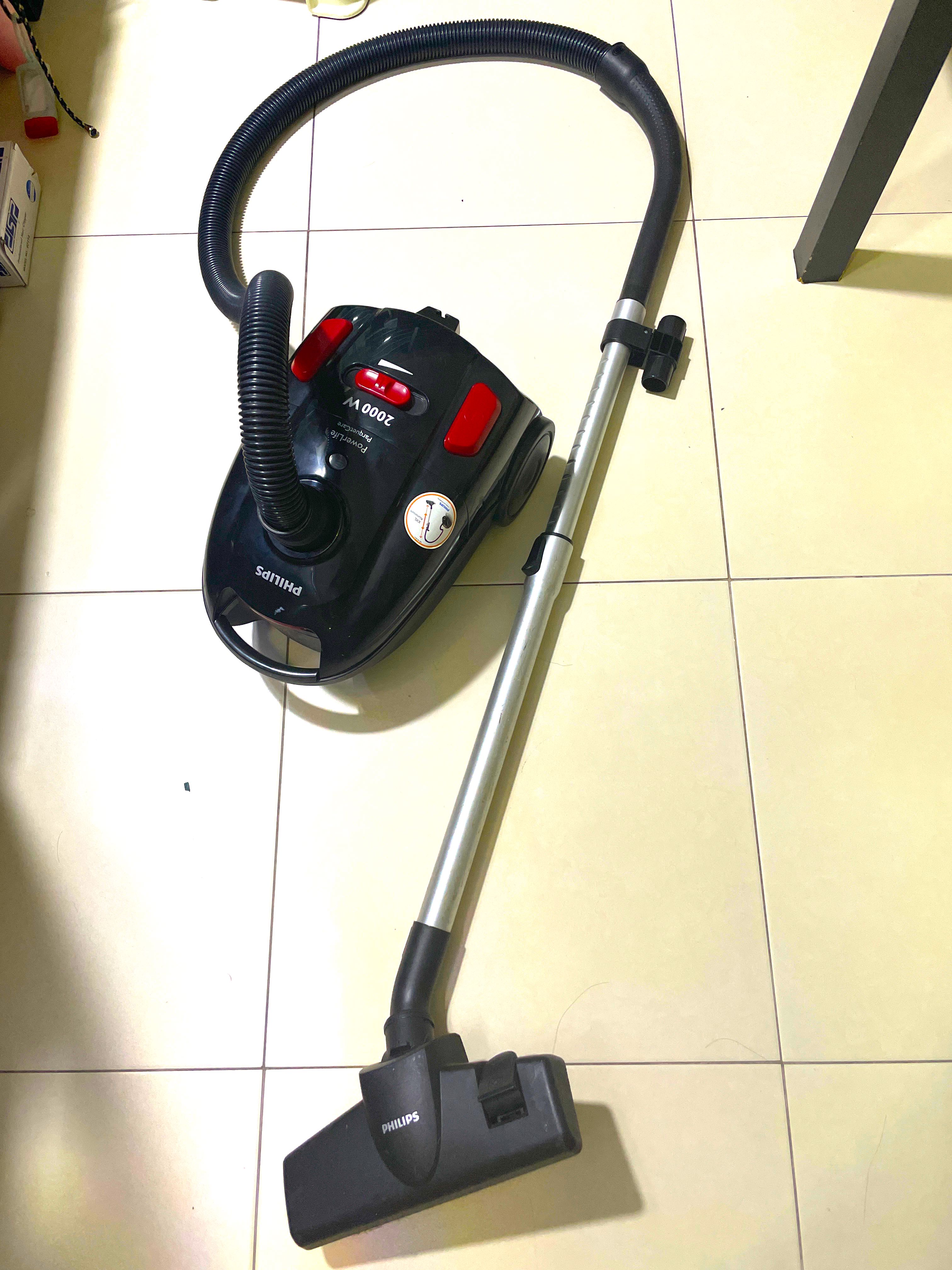 Philips Powerlife 2000w Vacuum, TV & Home Appliances, Vacuum Cleaner ...