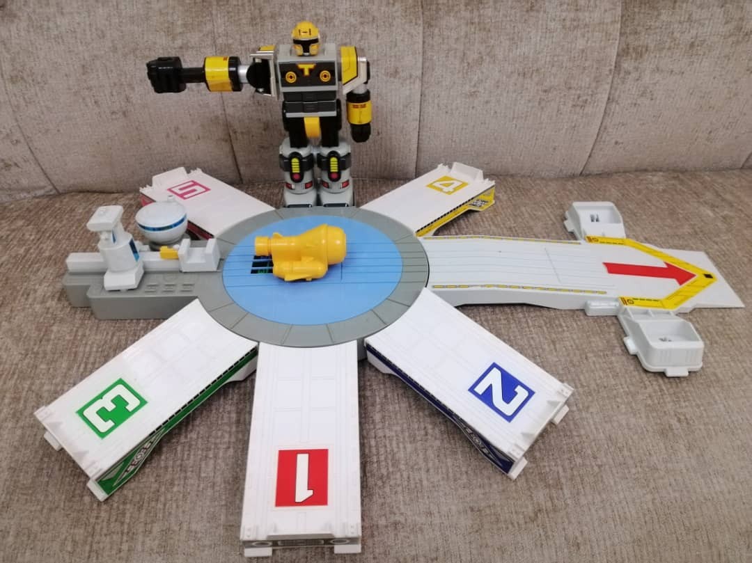 Timeranger Dx Providus Base set, Hobbies & Toys, Collectibles ...