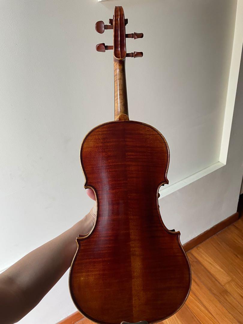 Violin and Bow with tortoiseshell frog, Hobbies & Toys, Music & Media ...