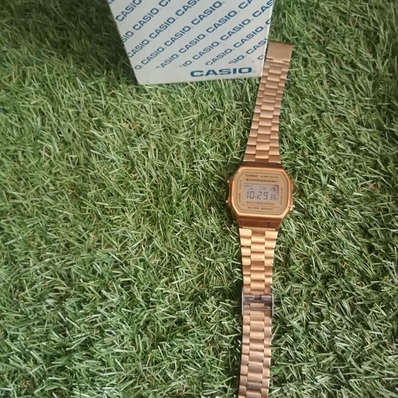Authentic casio + box, Fesyen Wanita, Jam Tangan di Carousell