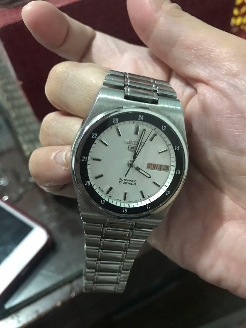 Authentic Seiko 5 Automatic Vintage Mens Watch, Men's Fashion, Watches ...