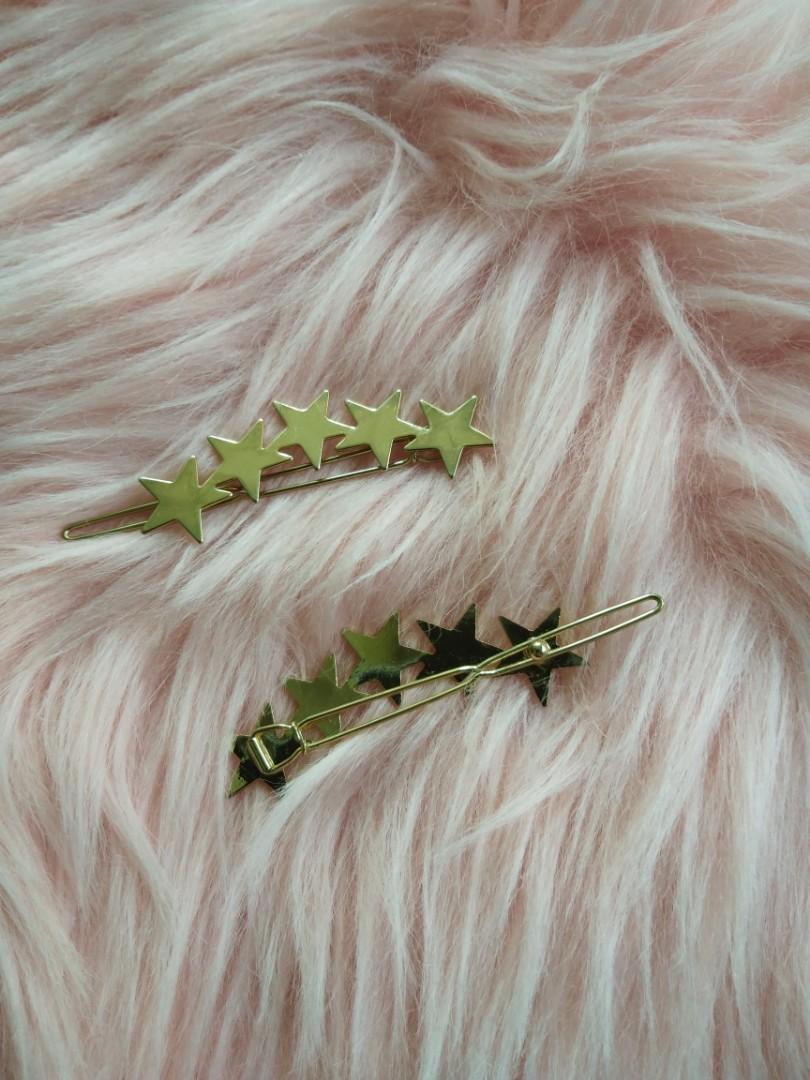 [BN] Gold Star Starry Hair Barrette Clip, Women's Fashion, Watches ...