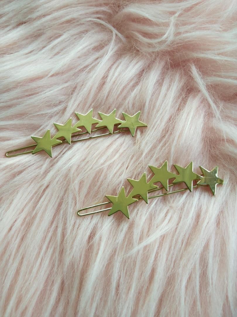 [BN] Gold Star Starry Hair Barrette Clip, Women's Fashion, Watches ...